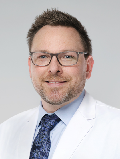 Meet Dr. Phelps us Chicago, IL | Chicago Oculofacial Plastic Surgery